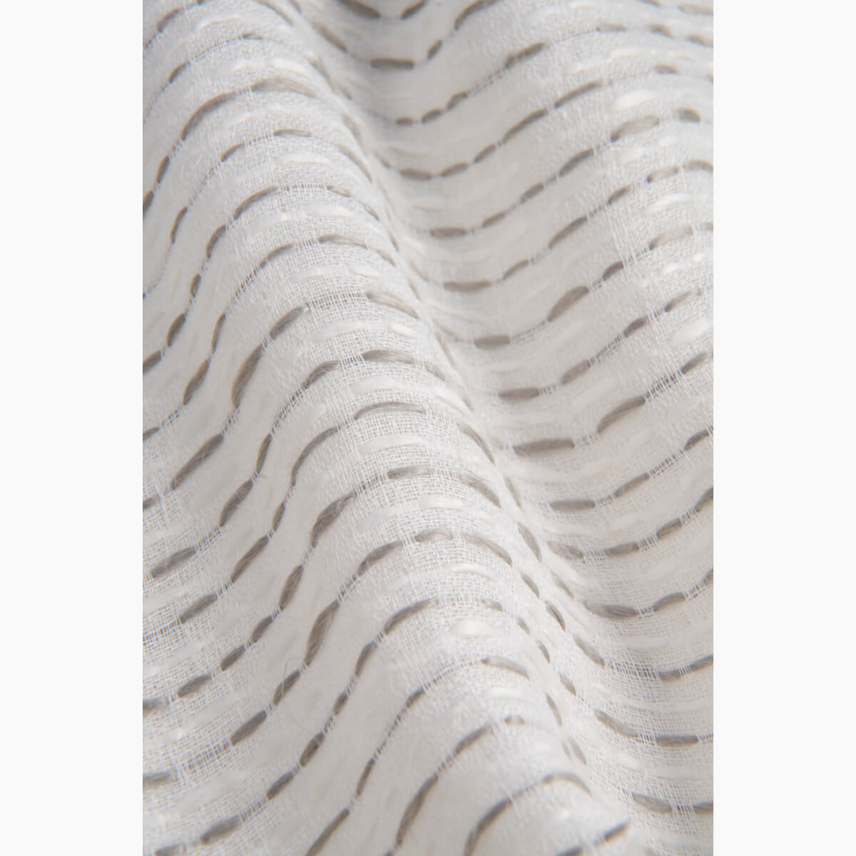 Caspia Sesame/Perla Fabric