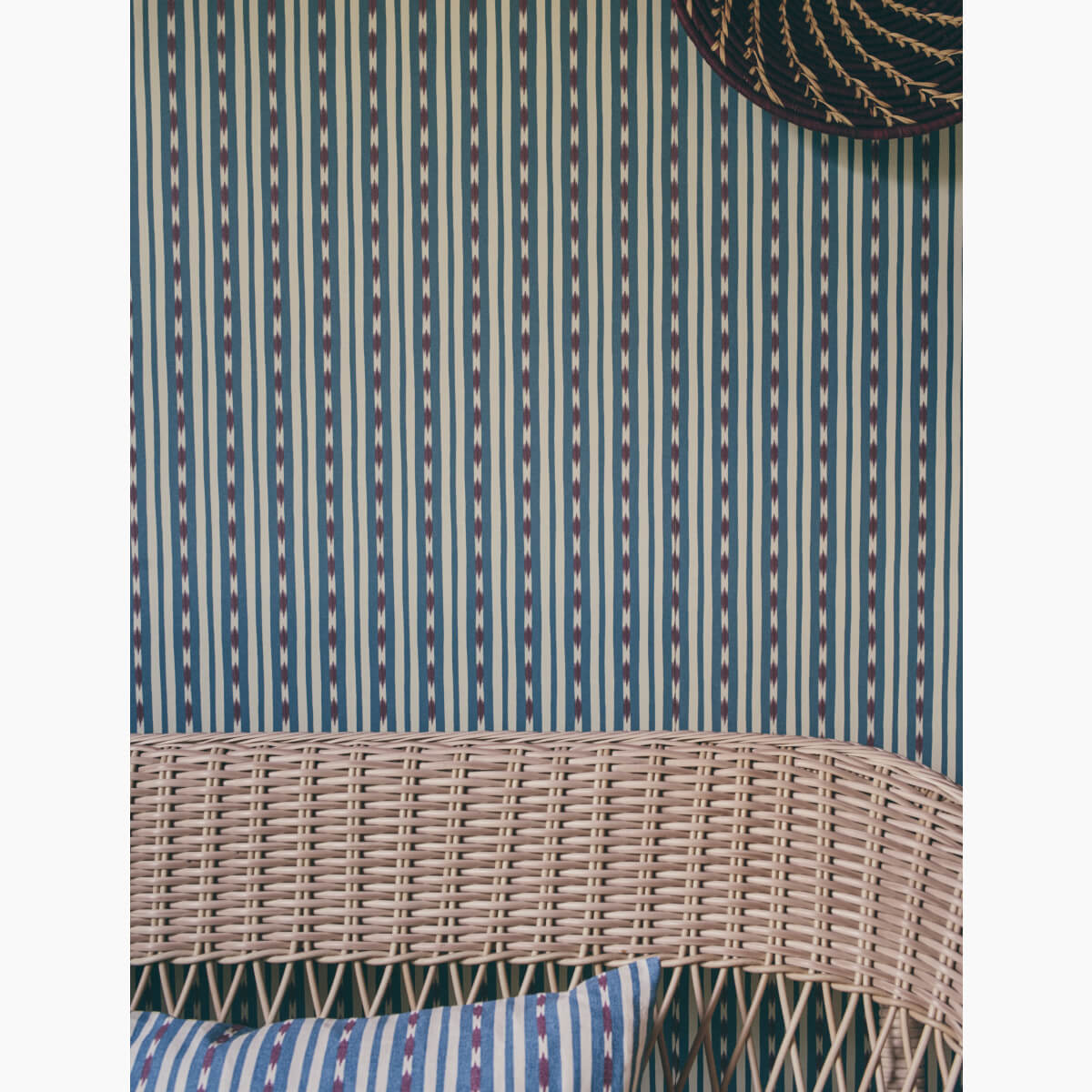 Eivor's Stripe Plum Wallpaper