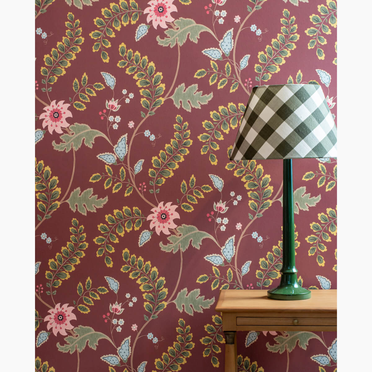 Floral Trail Raspberry Wallpaper