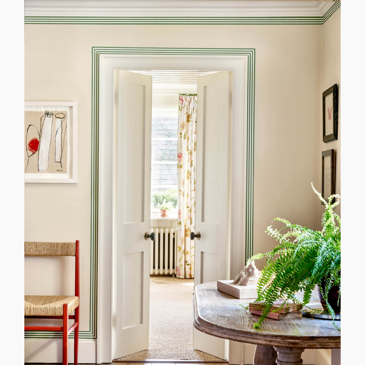 Reggie Green Wallpaper Border